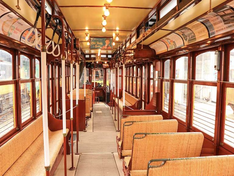 Pittsburgh Railways Co. 4398 - PA Trolley Museum
